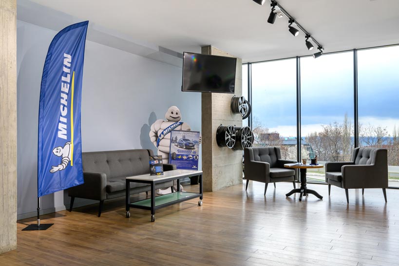 Летни гуми MICHELIN E-PRIMACY ST ACOUSTIC T2 XL 235/45 R18 98V - Жижо